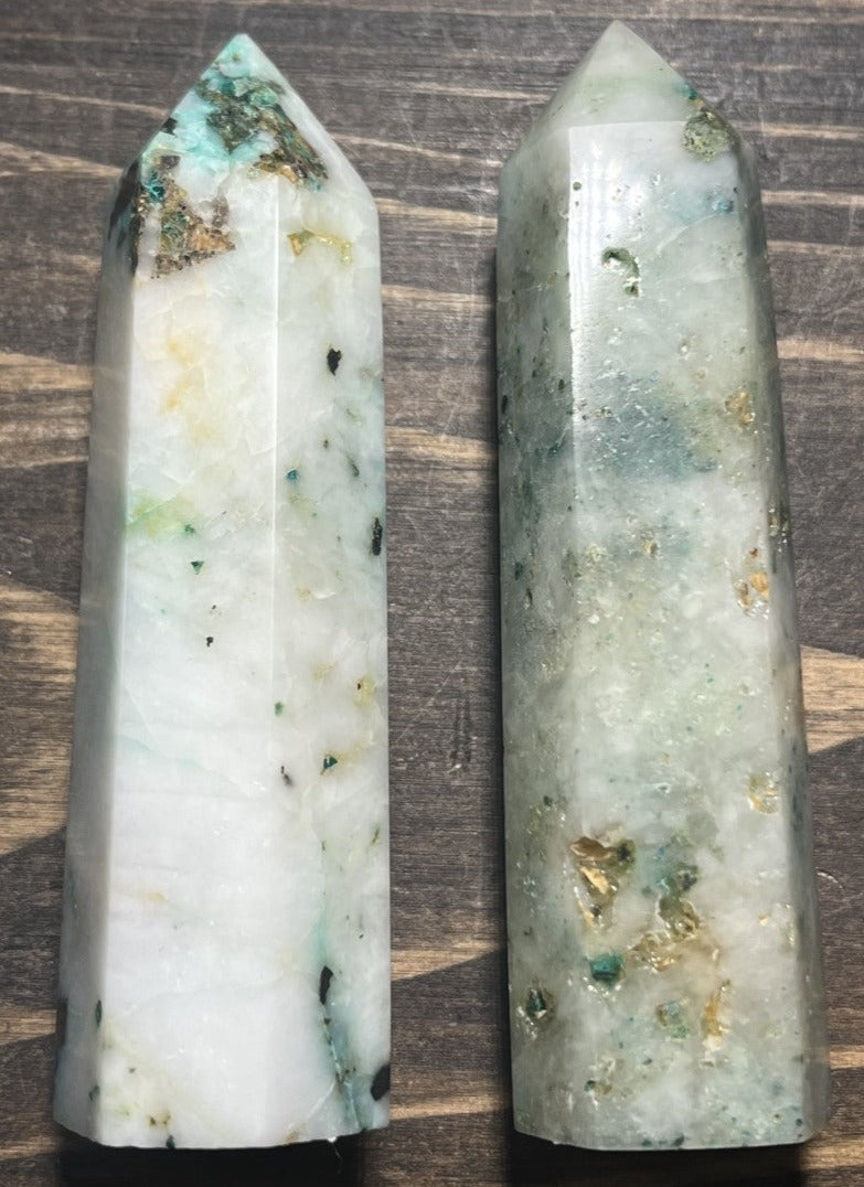 Azurite in Quartz Point – Amethyst